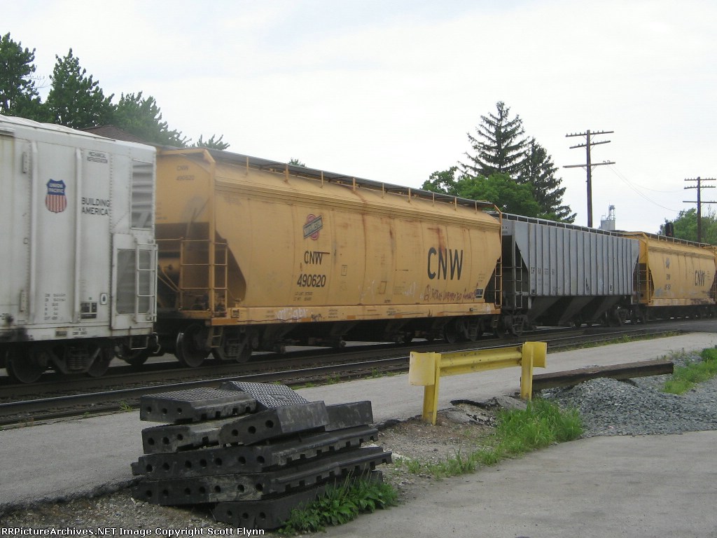 CNW 490620